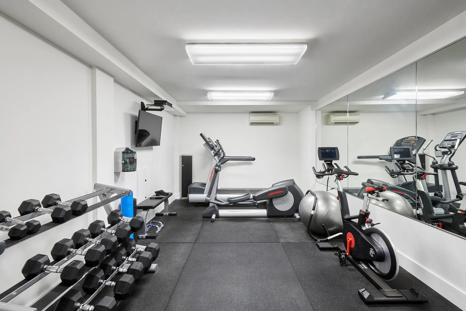 9917 Shore Road #4A in Fort Hamilton, Brooklyn | StreetEasy