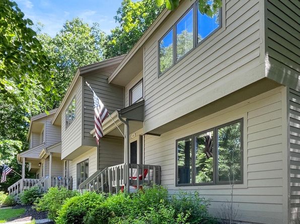 Abbey Springs - Fontana WI Real Estate - 12 Homes For Sale | Zillow