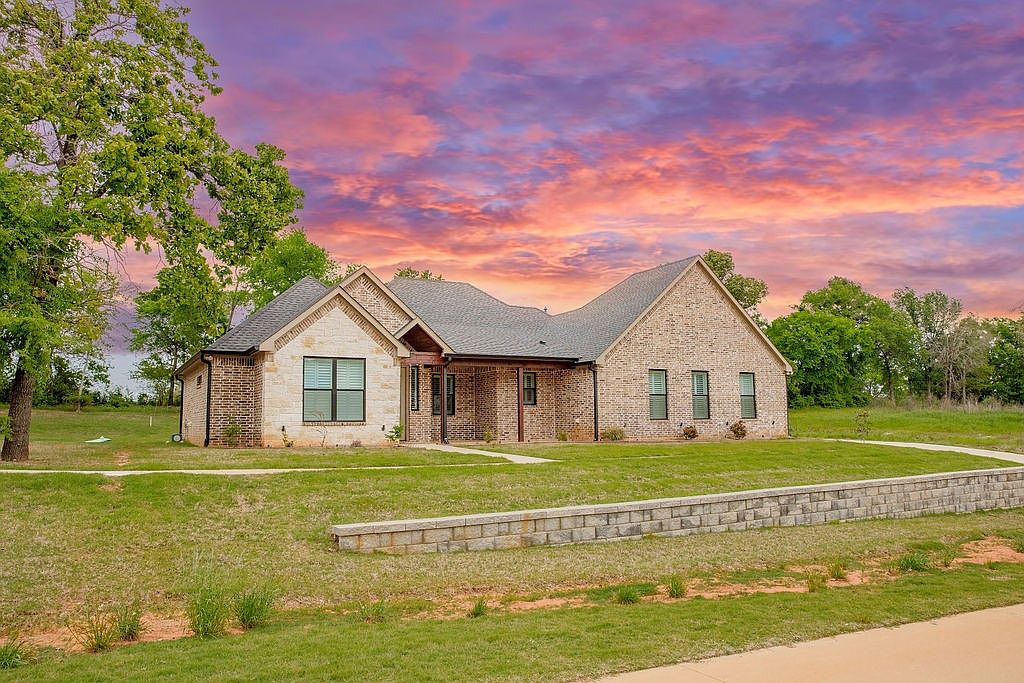 12248 Oak Grove Dr, Tyler, TX 75706 | Zillow