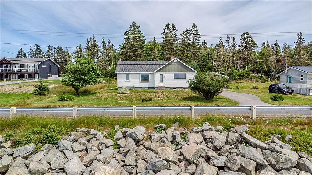 375 Maces Bay Rd, Lepreau, NB E5J 1T1 | MLS #NB122781 | Zillow
