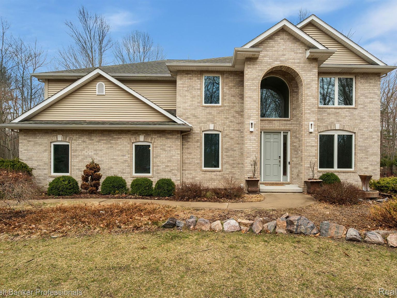3455 E Shady Ridge Ln, Midland, MI 48642 | Zillow