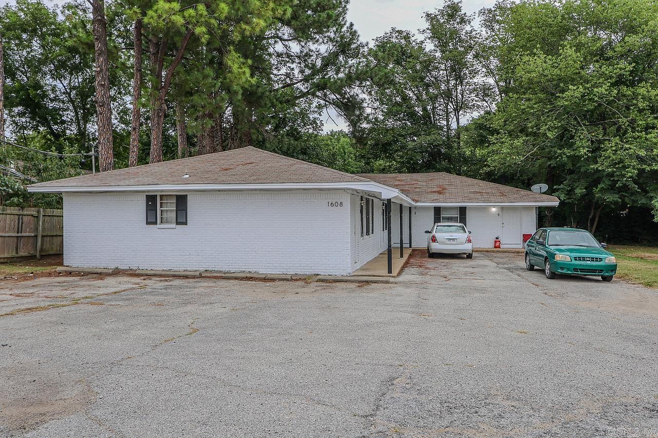 1608 E Johnson Ave, Jonesboro, AR 72401 | Zillow