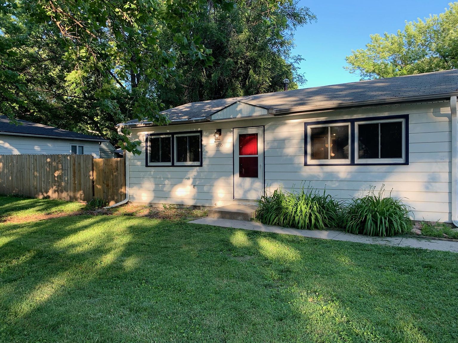 5935 Tangeman Ter, Lincoln, NE 68505 | Zillow