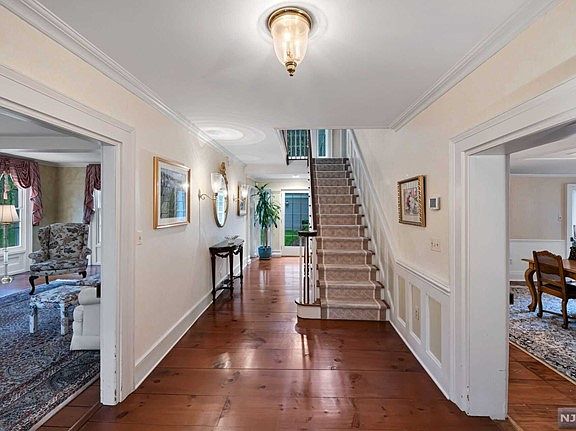 13 Ackerman Rd, Saddle River, NJ 07458 | MLS #23011395 | Zillow