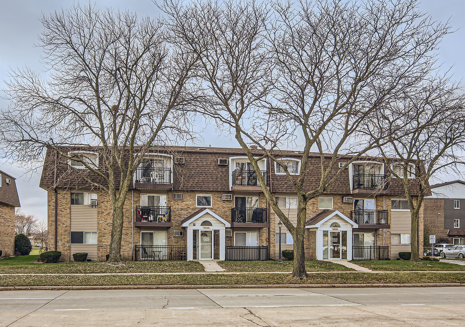 10430 Ridgeland Ave APT 12, Chicago Ridge, IL 60415 | Zillow