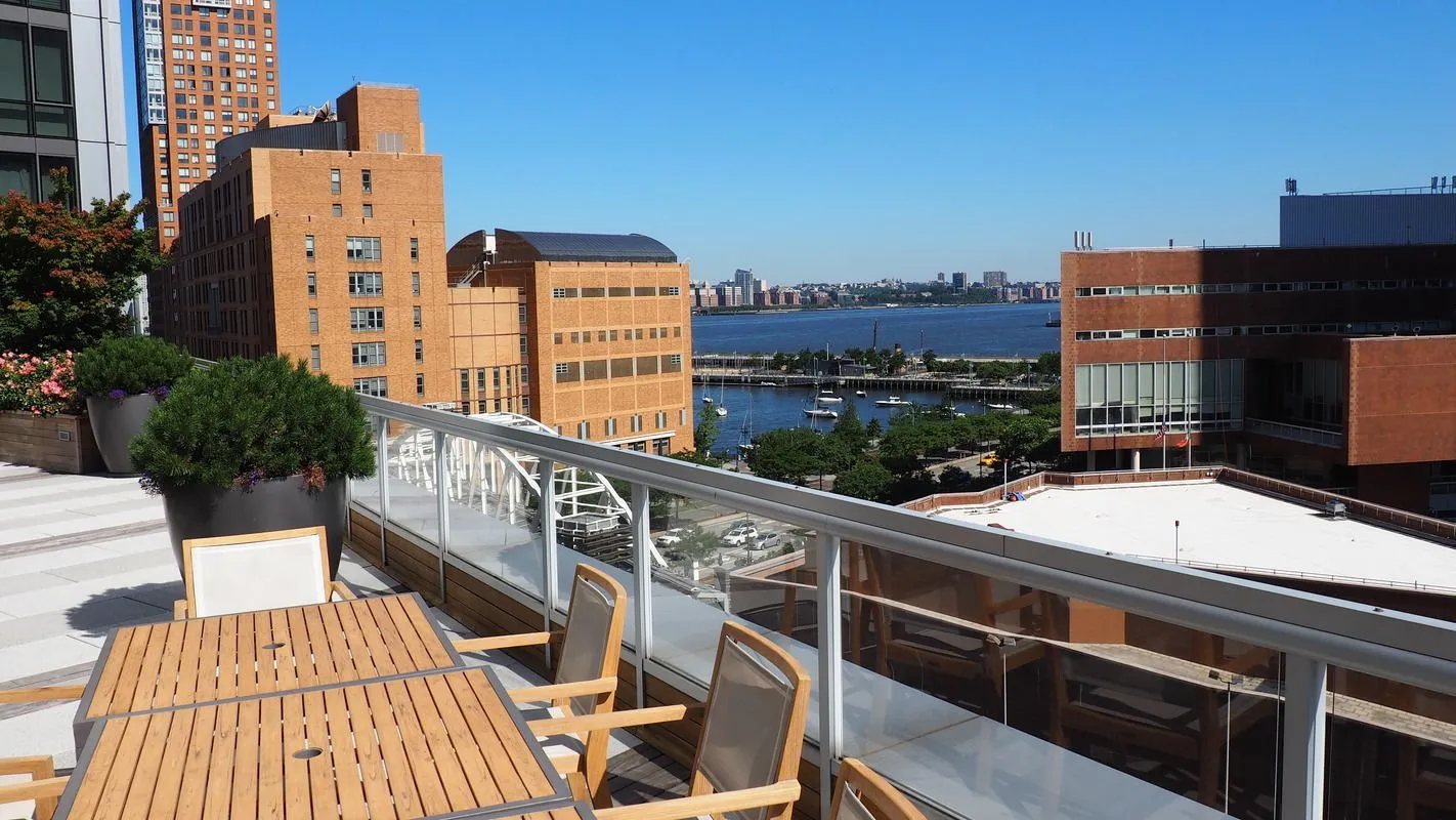 200 Chambers Street #6U in Tribeca, Manhattan | StreetEasy