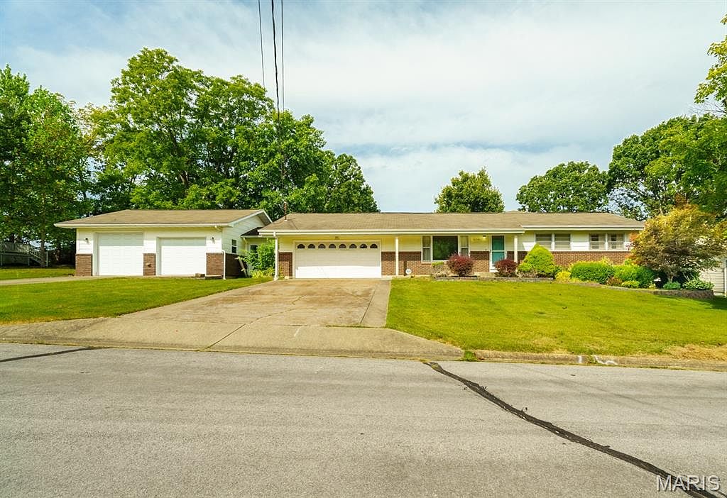 606 S Adrian Ave, Rolla, MO 65401 | Zillow