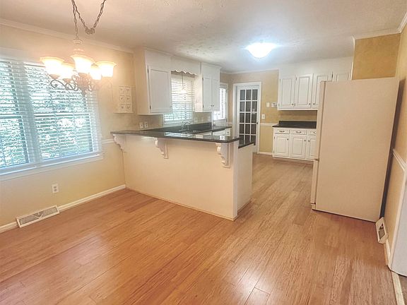 2 Ravensworth Rd, Taylors, SC 29687 | MLS #303804 | Zillow