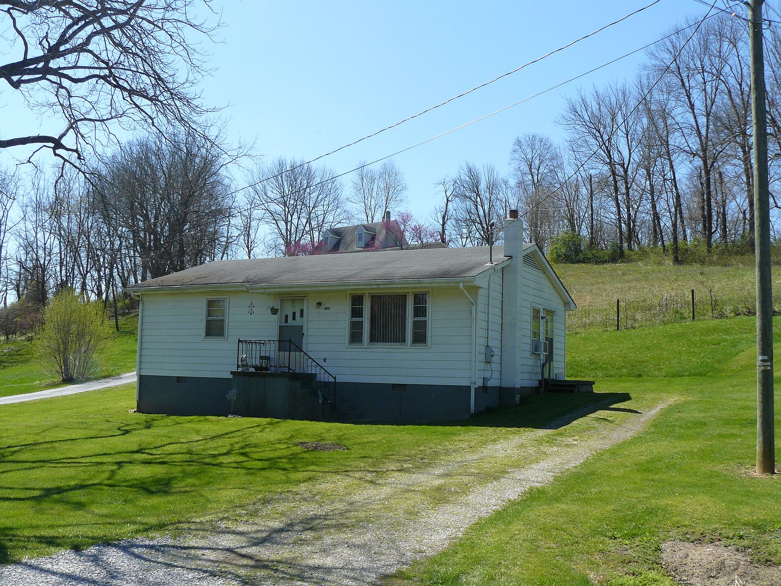 4811 Towes Ferry Rd, Newbern, VA 24126 | Zillow