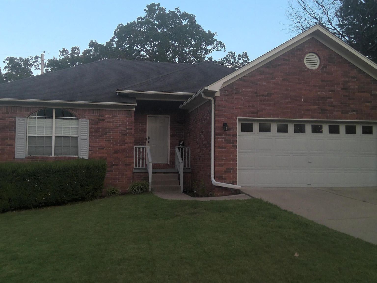 10715 N Chestnut Dr, Sherwood, AR 72120 | Zillow