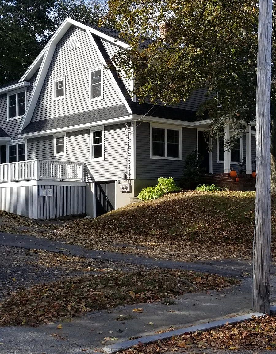 5 Lessard Ave FLOOR 2, Biddeford, ME 04005 | Zillow