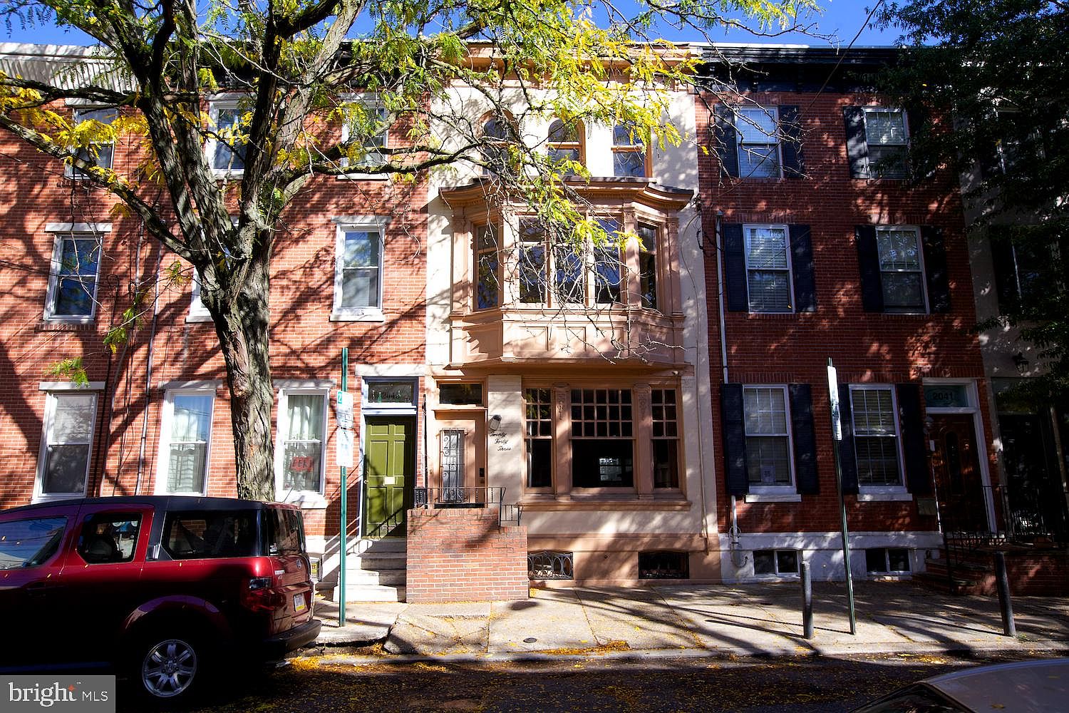 2043 Fitzwater St, Philadelphia, PA 19146 | Zillow