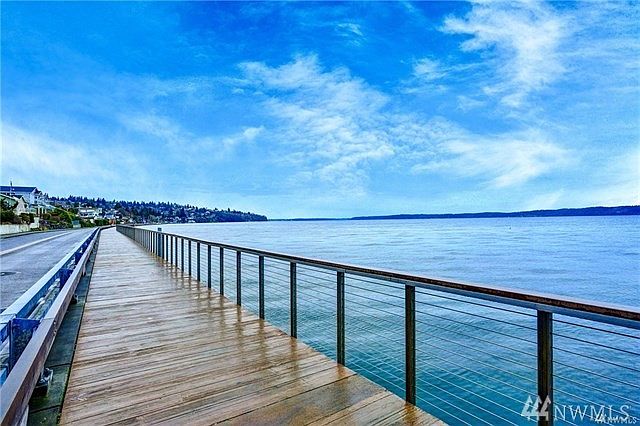 28412 Redondo Beach Dr S, Seattle, WA 98198 | Zillow