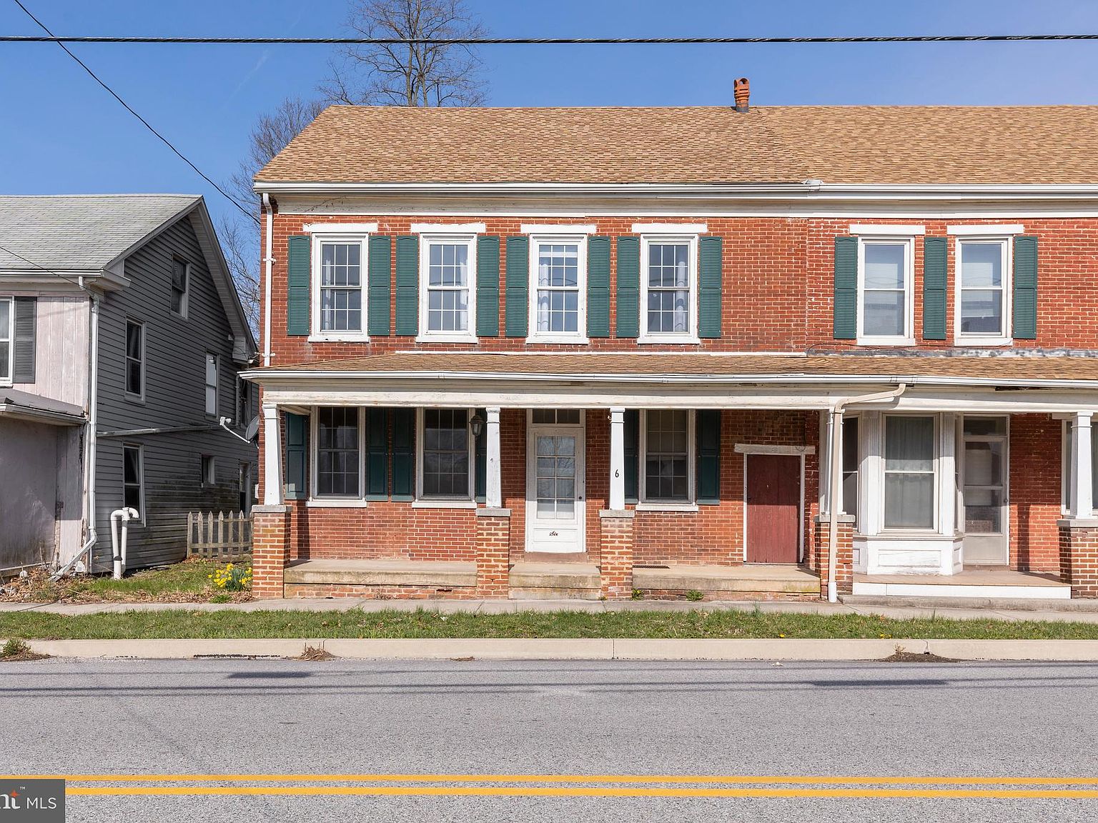 6 S Main St, Seven Valleys, PA 17360 | Zillow
