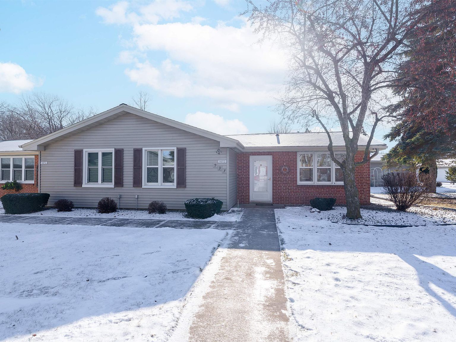 937 S West Ct APT D, Appleton, WI 54915 | Zillow