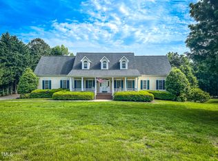 26 Oak St, Roxboro, NC 27573 | MLS #10058441 | Zillow