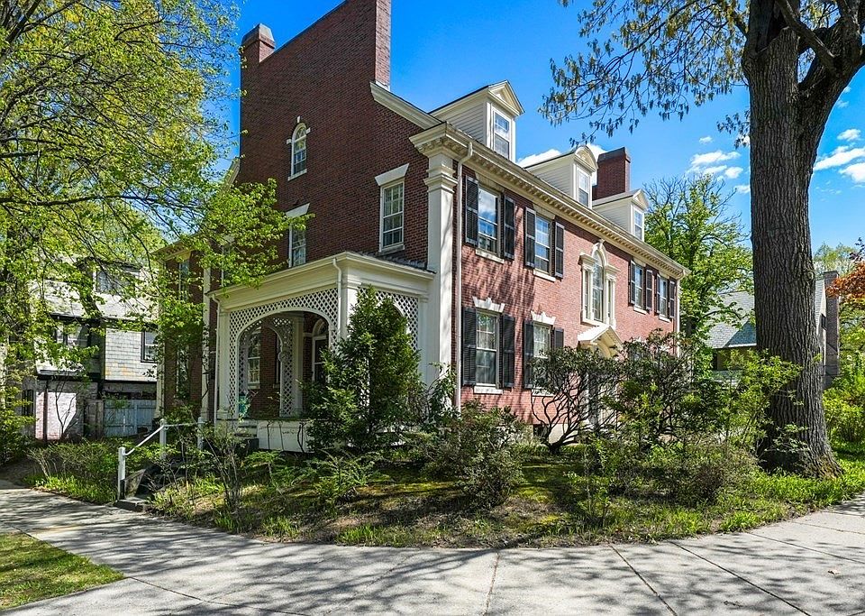 121 Carlton St, Brookline, MA 02446 | Zillow