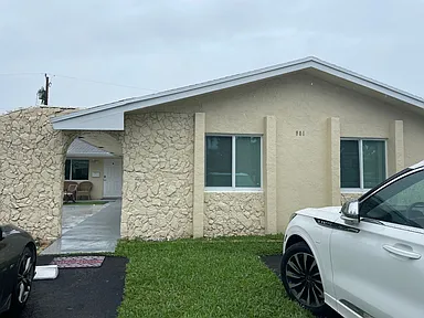 Adar Alef 901 - 901 NE 2nd St Hallandale Beach FL | Zillow