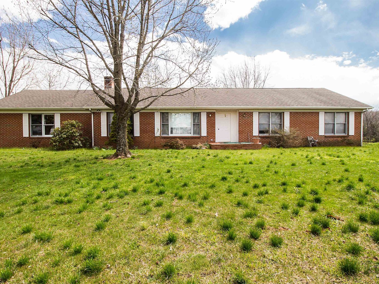 82 Todd Rd, Mount Sidney, VA 24467 | Zillow