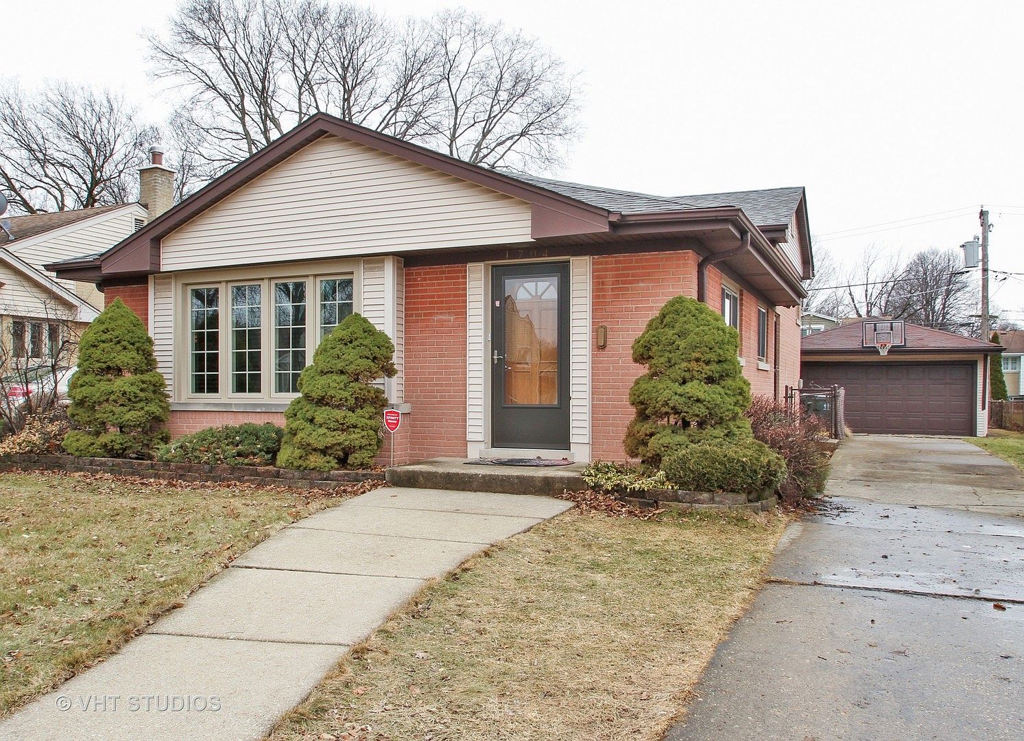 1704 S Clifton Ave, Park Ridge, IL 60068 | Zillow