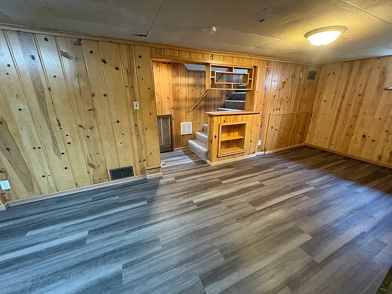 3425 Zenith Ave N, Robbinsdale, MN 55422 | HotPads
