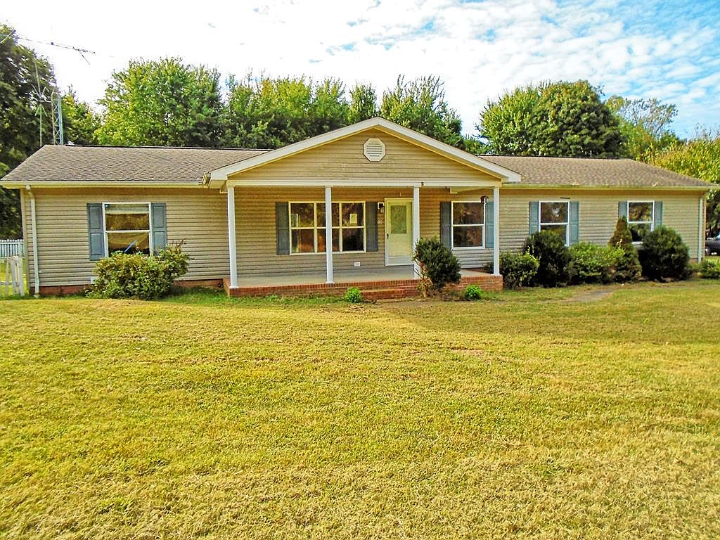 938 Stringtown Rd, Sacramento, KY 42372 | Zillow