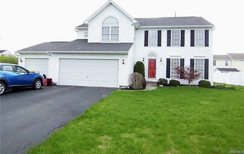 6635 Emily Ln, Lockport, NY 14094 | Zillow