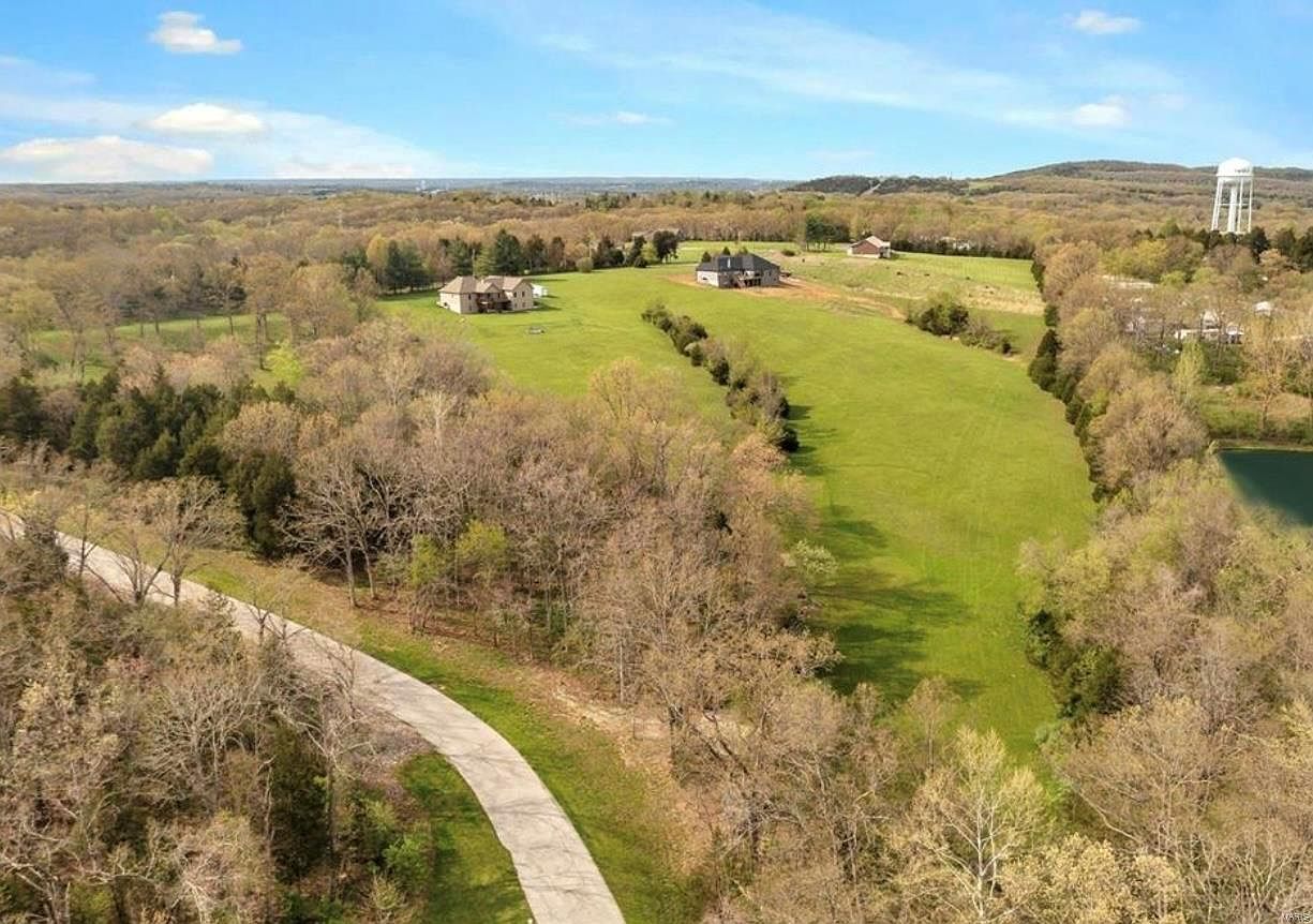 591 Huntington Rdg, Festus, MO 63028 | Zillow