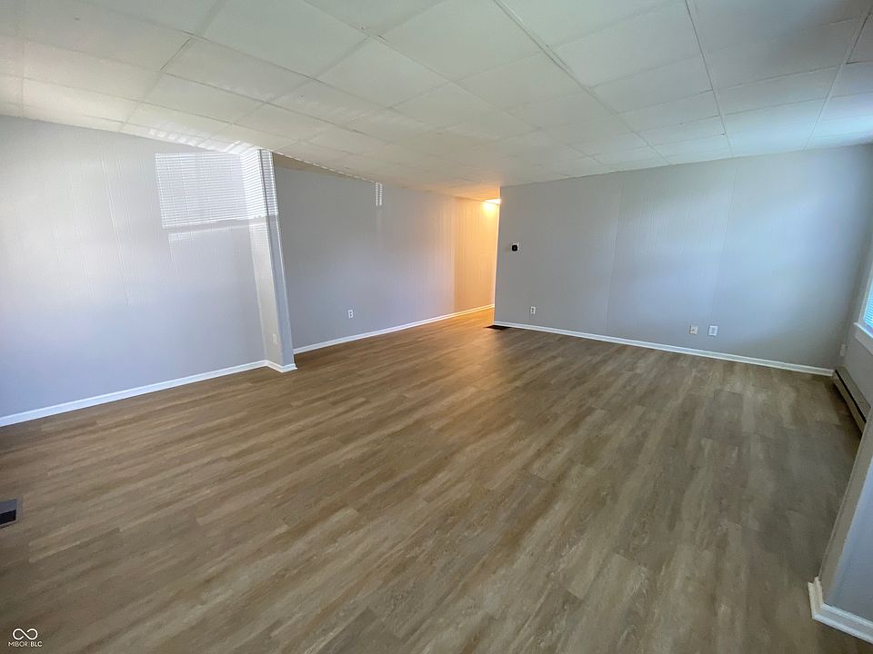 2717 S Moreland Ave, Indianapolis, IN 46241 | Zillow