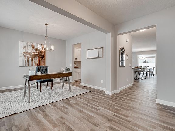 2438 Buffalo Ridge Dr, Buffalo, MN 55313 | MLS #6377116 | Zillow