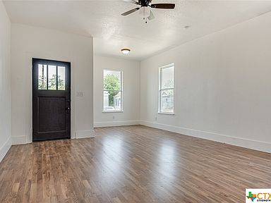 1110 S Olive St, San Antonio, TX 78210 | Zillow