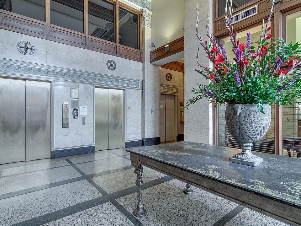 Shrine Building Apts - 66 Monroe Ave Memphis TN | Zillow