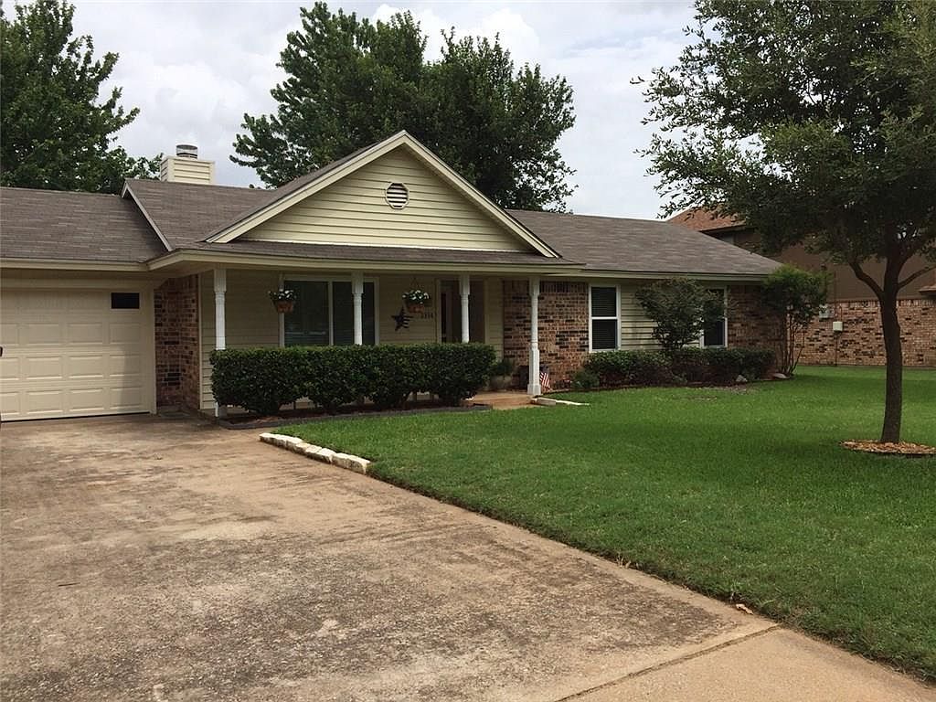 2334 Eagle Crest Dr, Grapevine, TX 76051 | Zillow