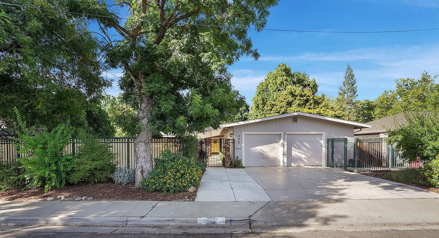 305 Smith Ave, Modesto, CA 95354 | Zillow