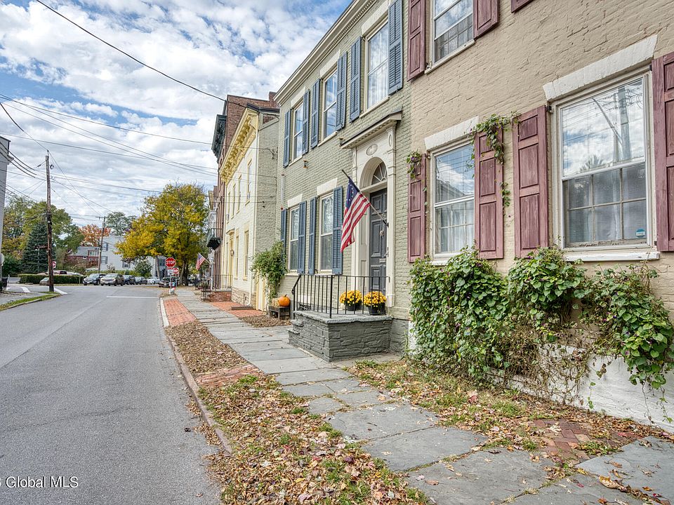 25 Front Street, Schenectady, NY 12305 | Zillow