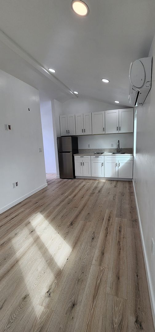 2409-2415 L St #2409-2, San Diego, CA 92102 | Zillow