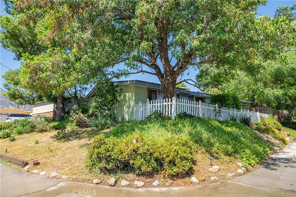 13742 Sproule Ave, Sylmar, CA 91342 | MLS #SR23171881 | Zillow