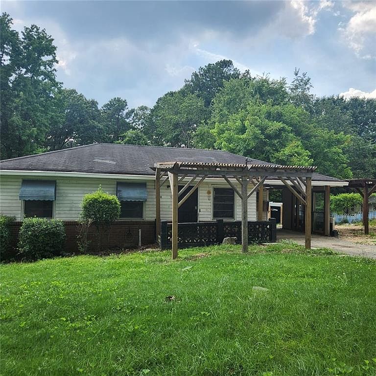 1636 Bridgeport Dr NW, Atlanta, GA 30318 | MLS #7626474 | Zillow