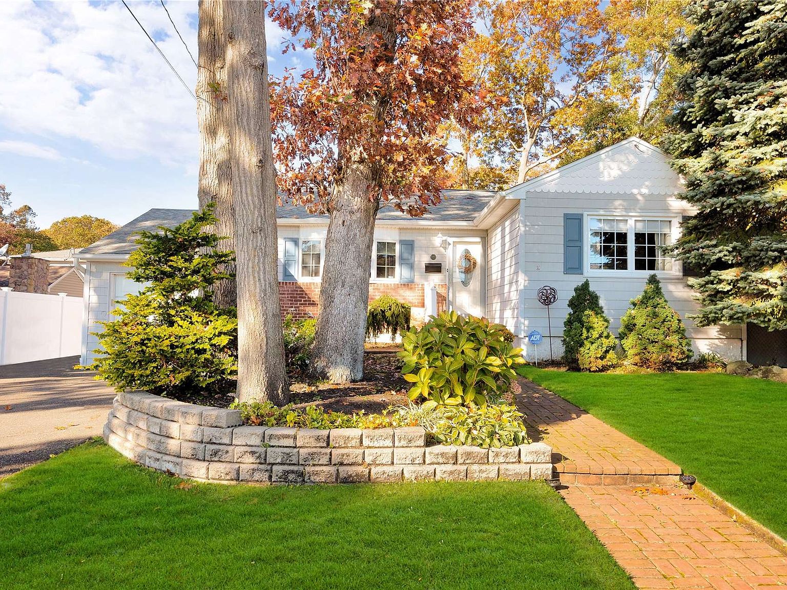 123 Kinsella Avenue, Massapequa Park, NY 11762 | MLS #3514749 | Zillow