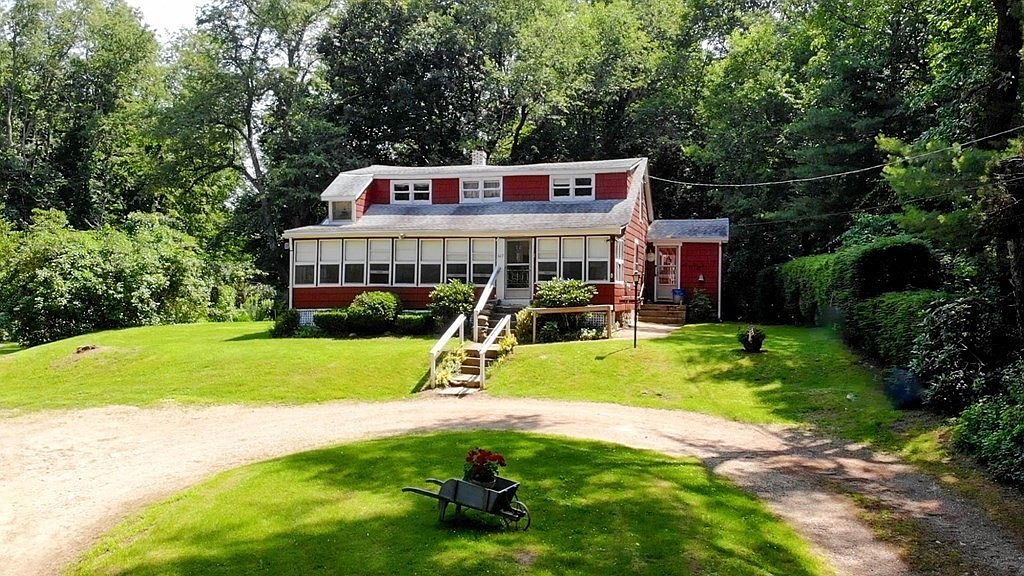 607 Podunk Rd, East Brookfield, MA 01515 | Zillow