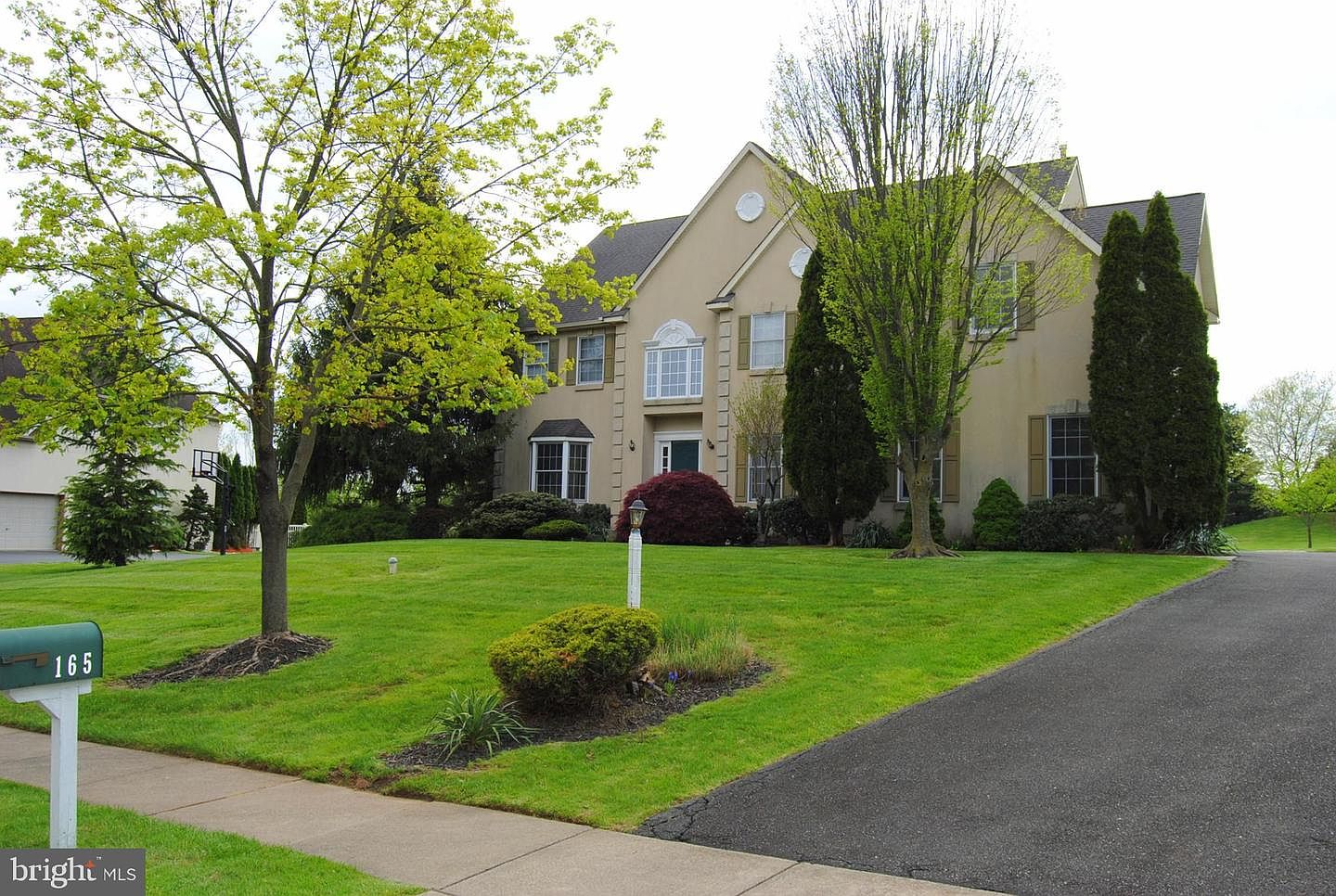 165 Brochant Cir, Blue Bell, PA 19422 | Zillow