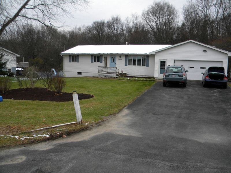 5833 Linda Dr, Marcy, NY 13403 | Zillow