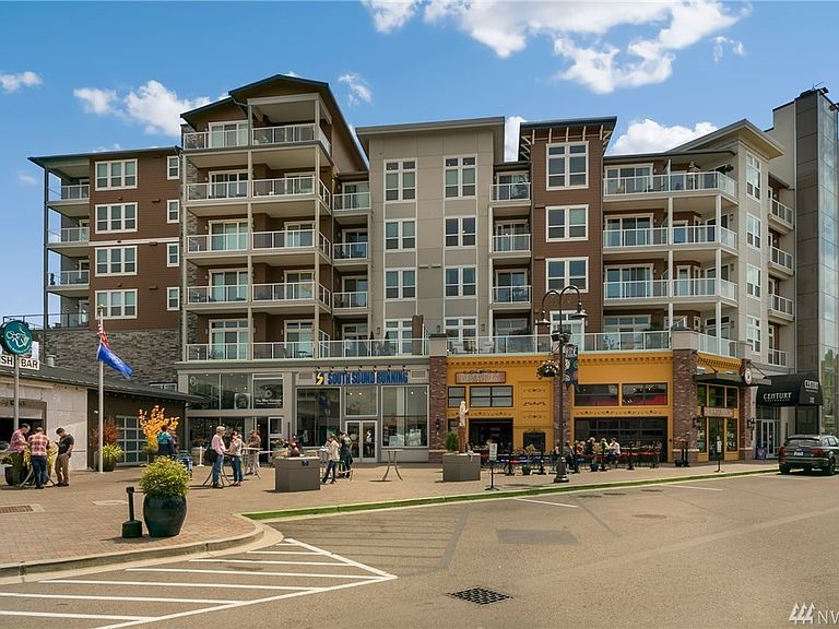 Century Apartments at Point Ruston - Tacoma, WA | Zillow