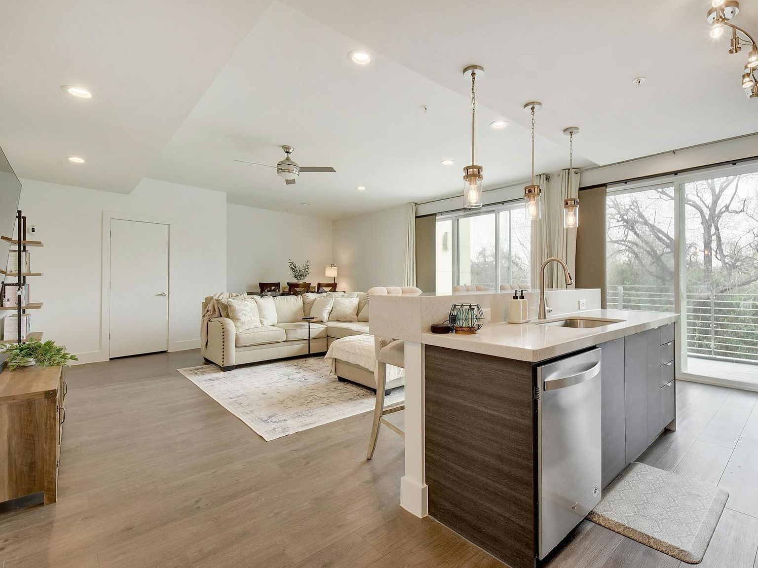604 N Bluff Dr Unit 119, Austin, TX 78745 | Zillow