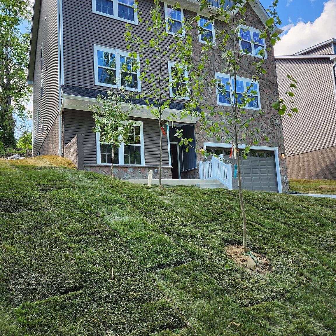 18520 Old Triangle Rd, Triangle, VA 22172 | Zillow