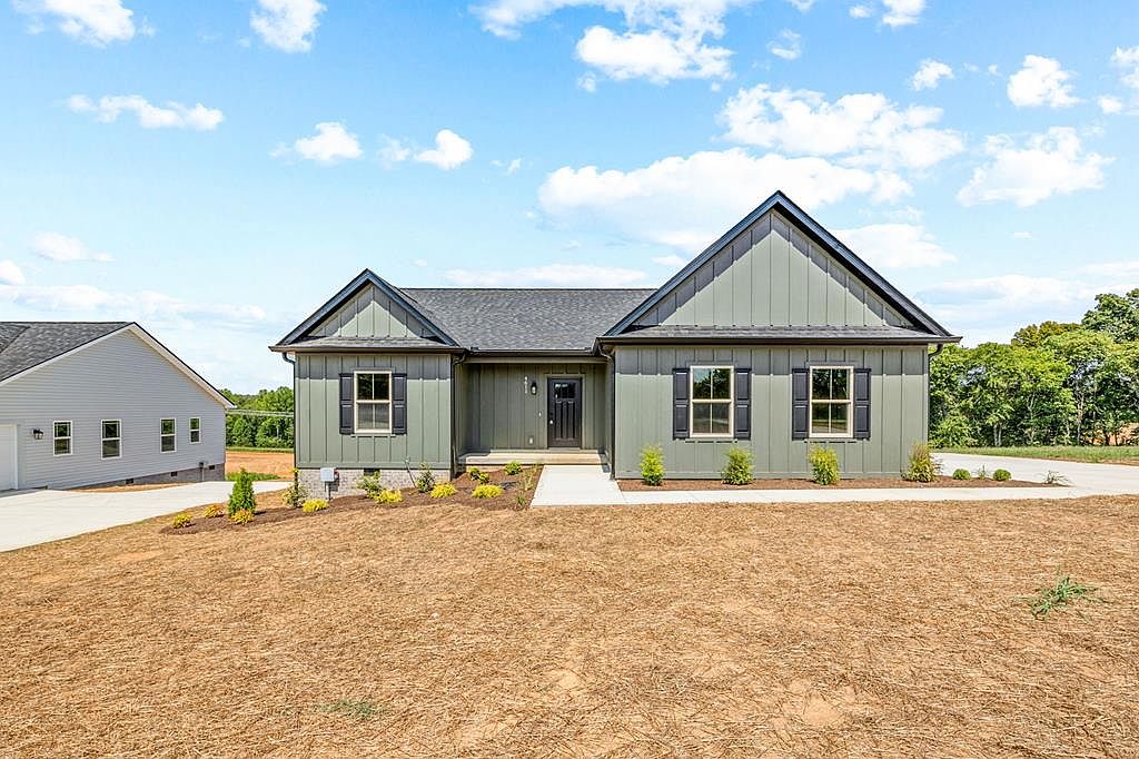 4611 Window Cliff Rd, Baxter, TN 38544 | Zillow