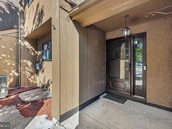 1908 Coppersmith Ter, Woodbridge, VA 22191 | MLS #VAPW2058180 | Zillow