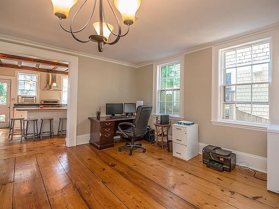 75 Federal St, Newburyport, MA 01950 | Zillow