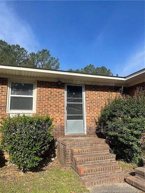 4959 Fieldcrest Dr UNIT F, Fayetteville, NC 28303 | Zillow