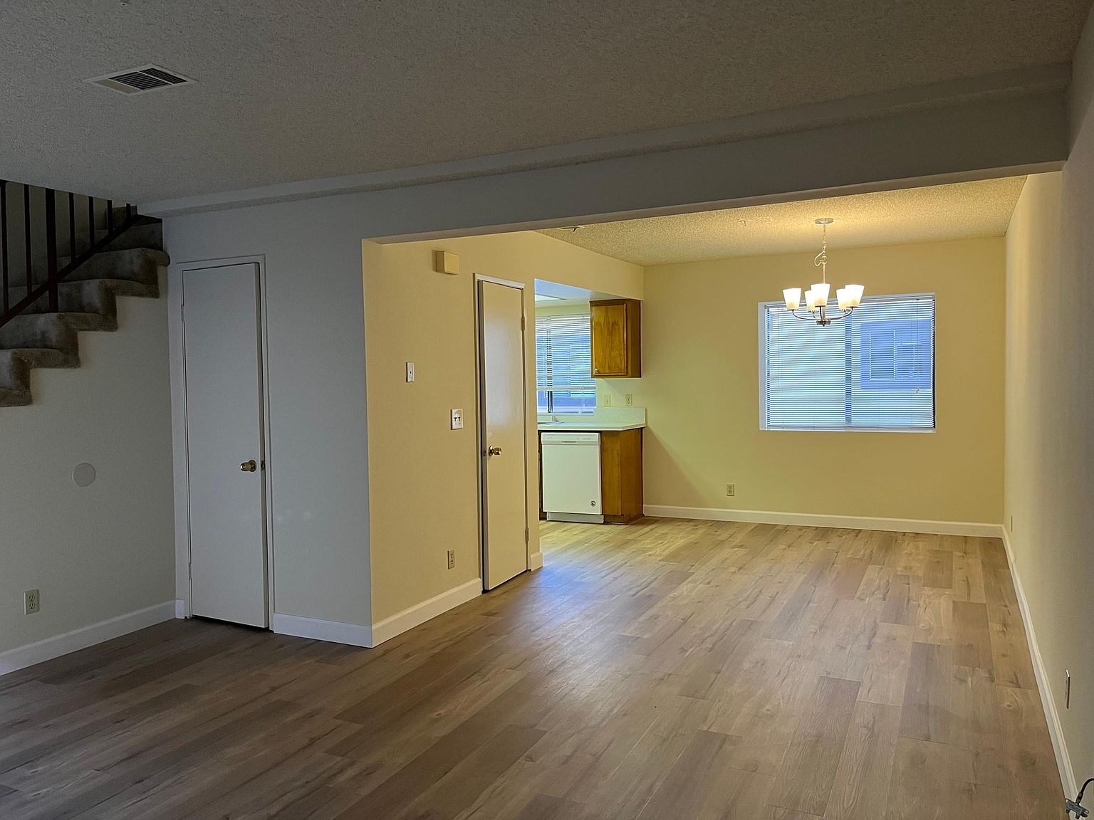 529 W Duarte Rd APT D, Monrovia, CA 91016 | Zillow